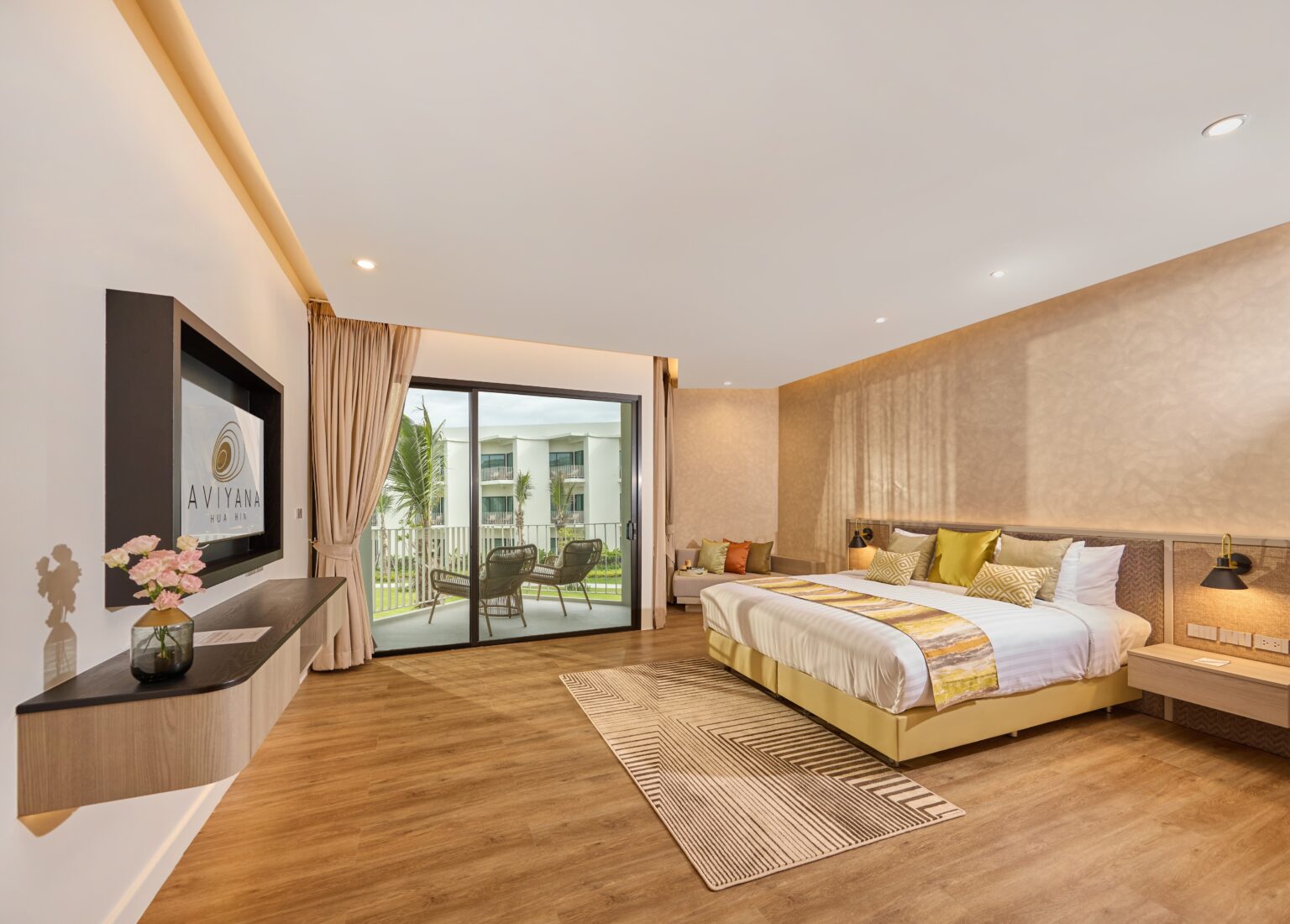 Hua Hin Deluxe Sea View Rooms - Aviyana Hua Hin Hotel